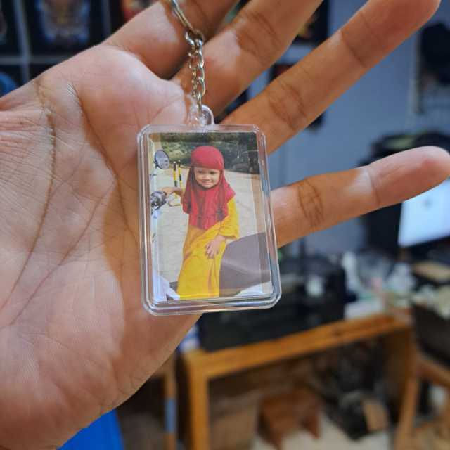 Custom Ganci Akrilik Kotak - Kreasy.ID